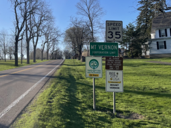 Examples of BCUSA Signs & Displays - Bee City USA