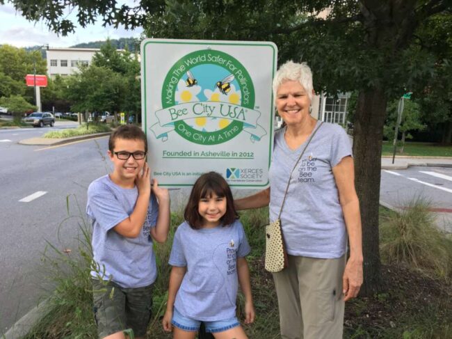 Examples of BCUSA Signs & Displays - Bee City USA